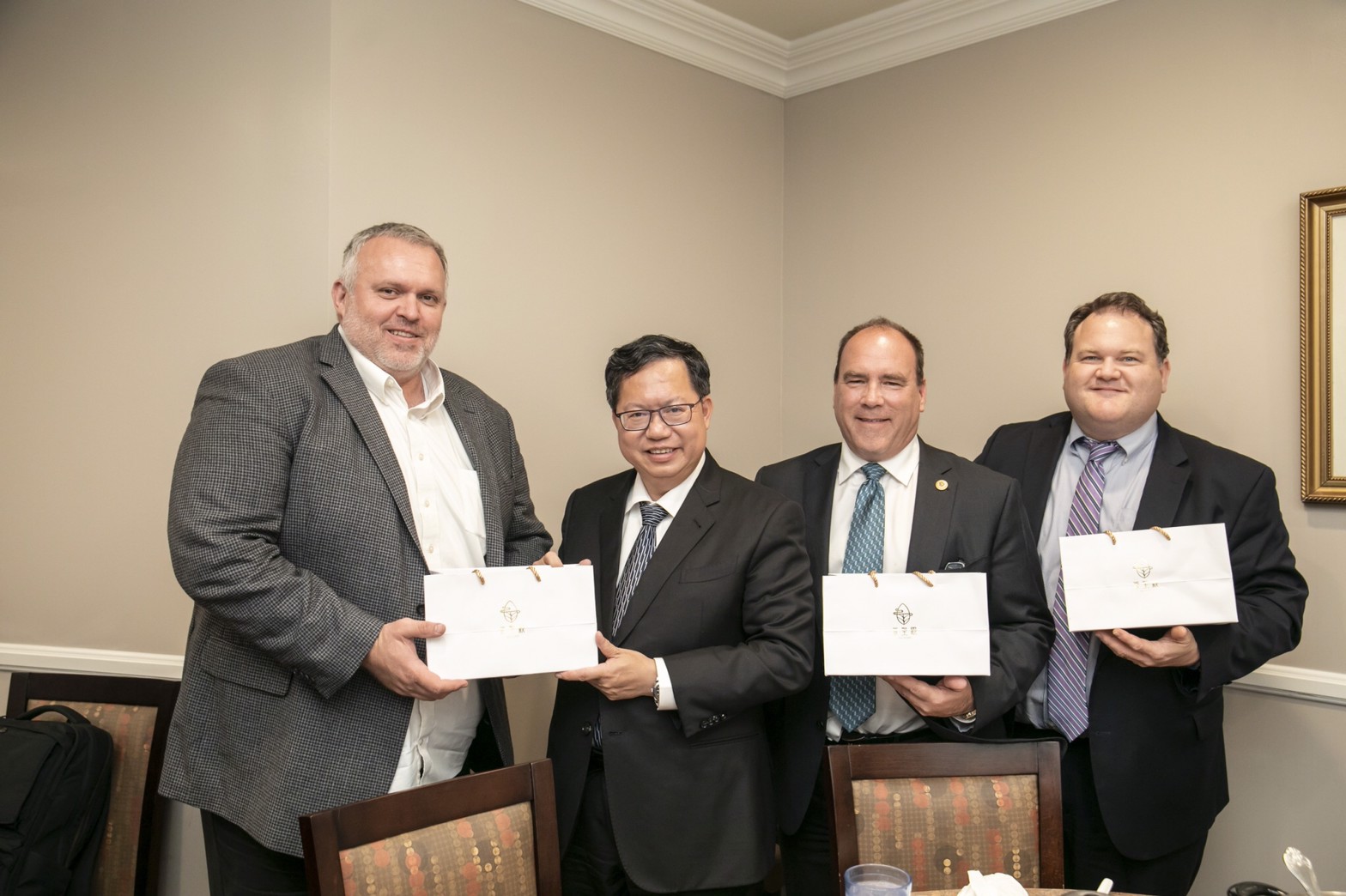 Taoyuan Delegation Arrive In Los Angeles Mayor Cheng Visits La Deputy